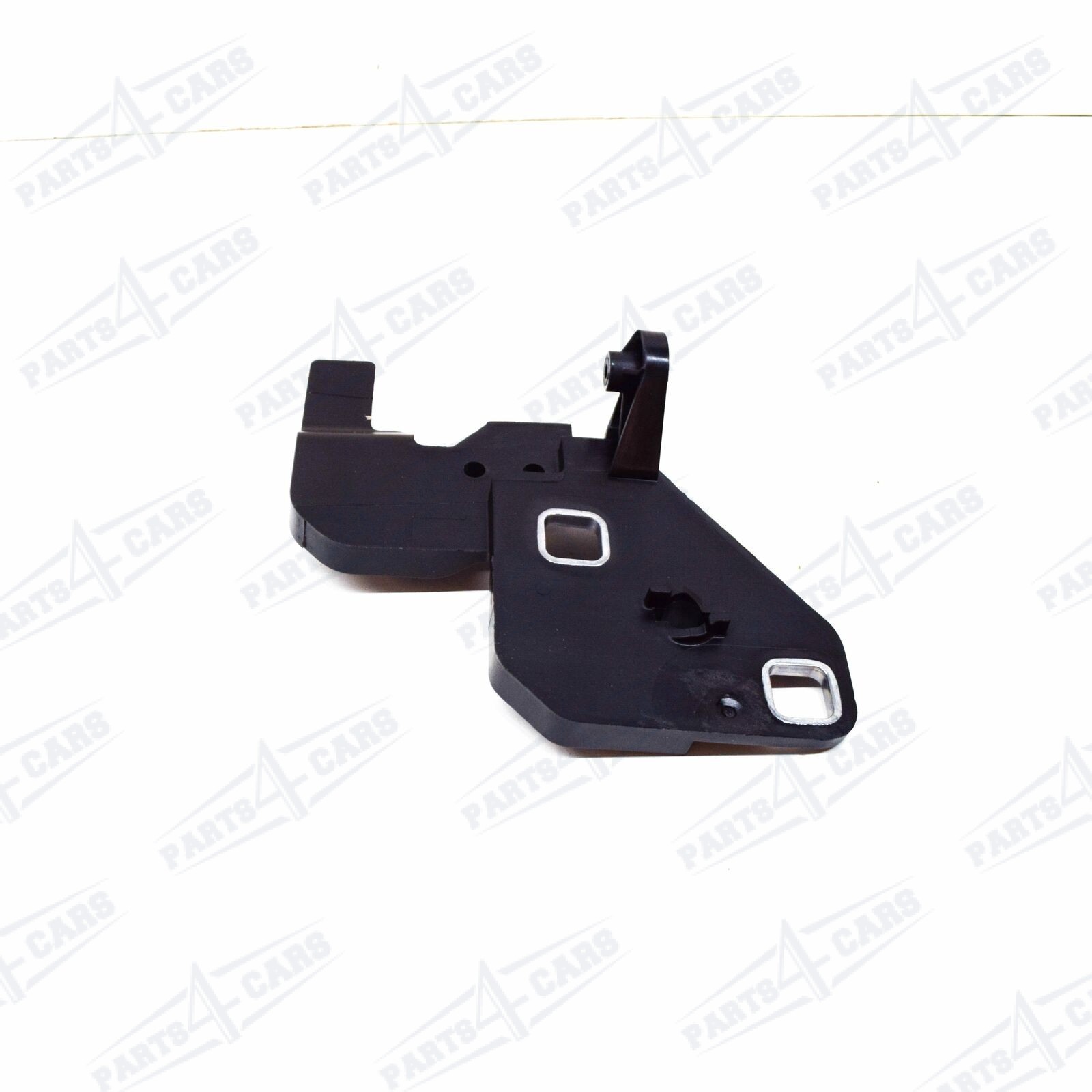 parts4cars | parts4cars |Mercedes Radiator Bracket